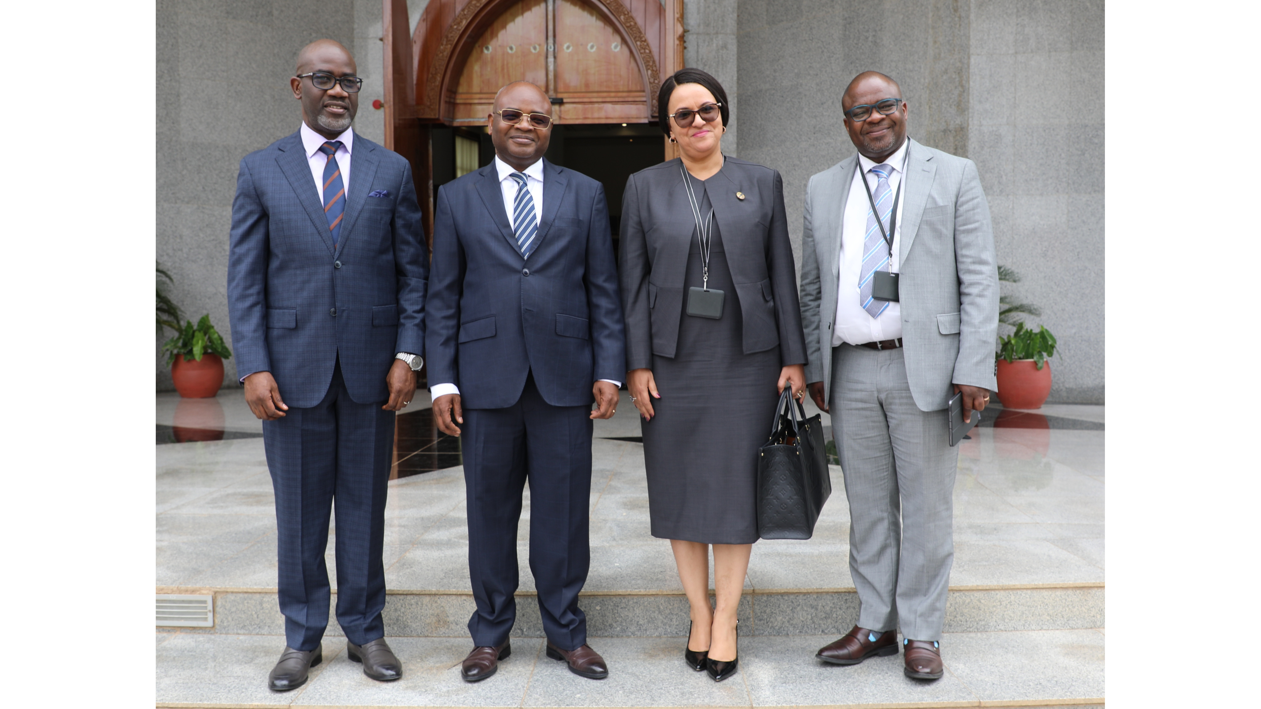 Ofisi ya Rais Mipango na Uwekezaji | Mwanzo